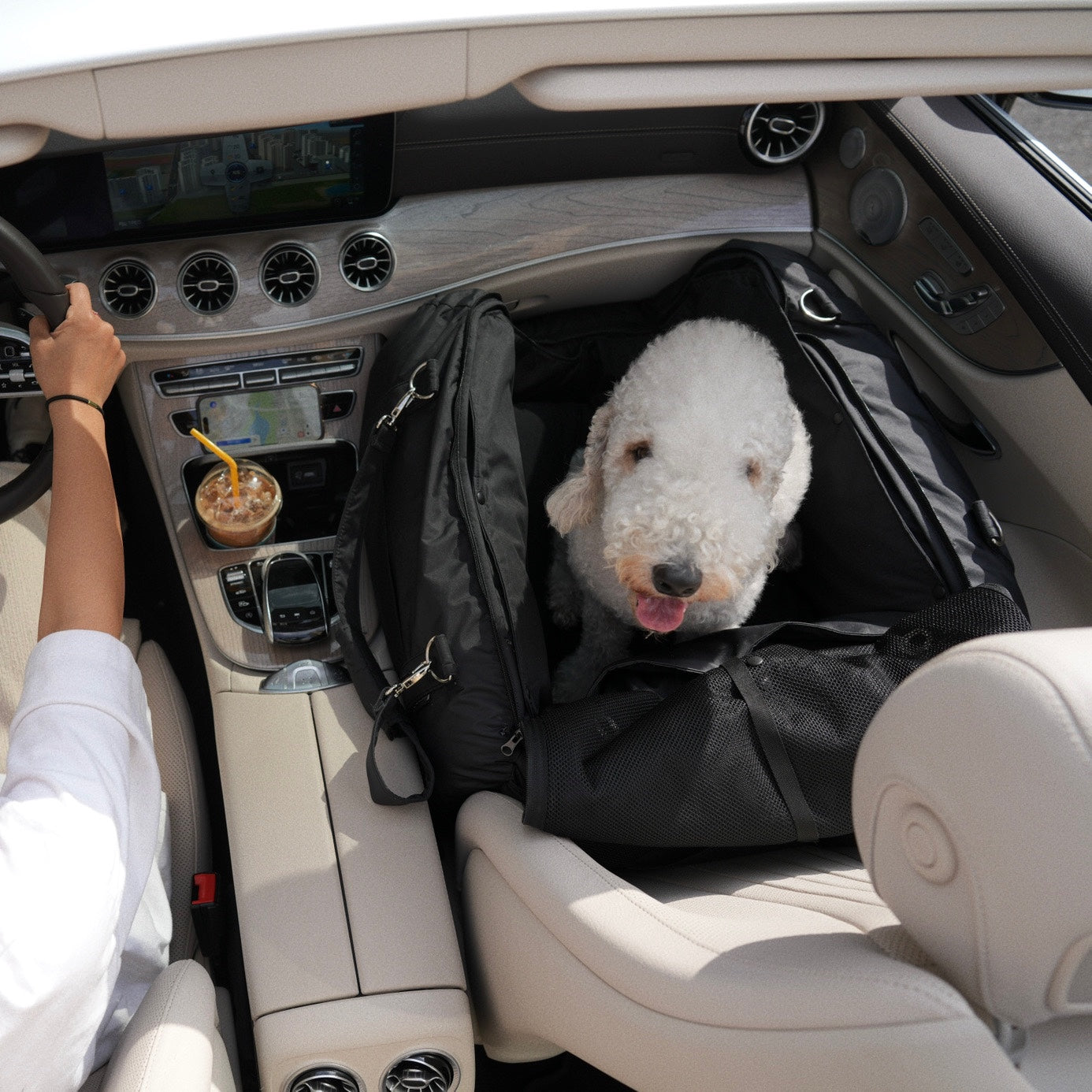 드라이브와 산책에 꼭 필요한 쏘오옥 아이템 – SSOOOK